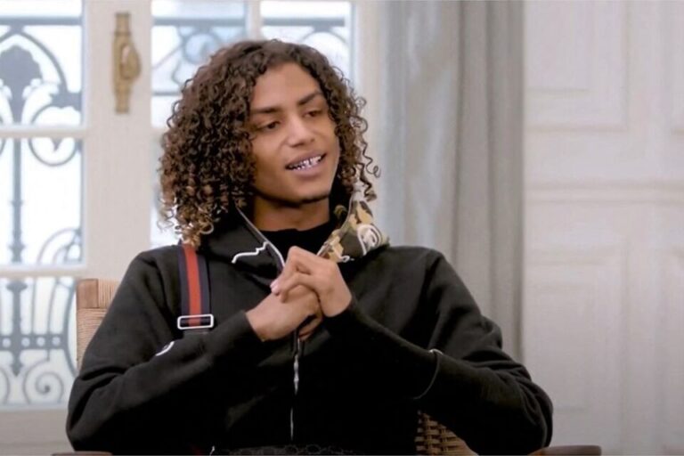 Luv Resval biographie : une étoile noire dans le ciel du rap français ...